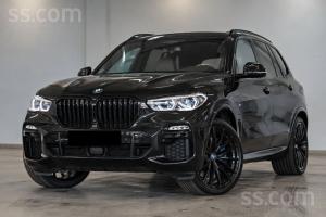 Black BMW X5 2021 in Tukums, with an engine capacity of 3.00 L and mileage of 157 thousand km for 49990 €, photo  on AUTOMOTO.COM.LV