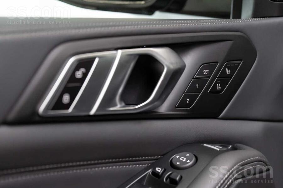 Black BMW X5 2021 in Tukums, with an engine capacity of 3.00 L and mileage of 157 thousand km for 49990 €, photo 8 on AUTOMOTO.COM.LV