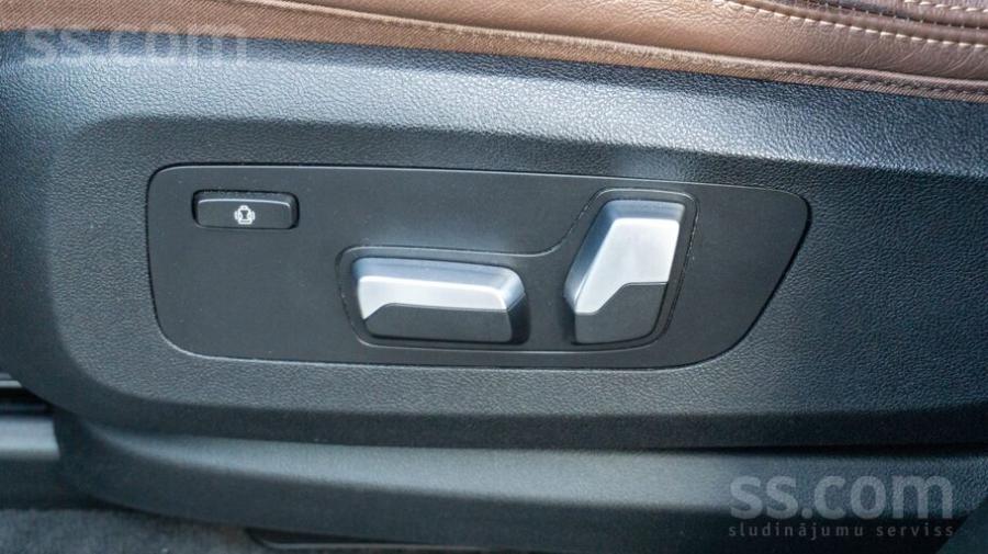 Черный БМВ Х5 2021 в Рига, объемом двигателя 3.00 л и пробегом 166 тыс. км за 33990 €, фото 29 на AUTOMOTO.COM.LV