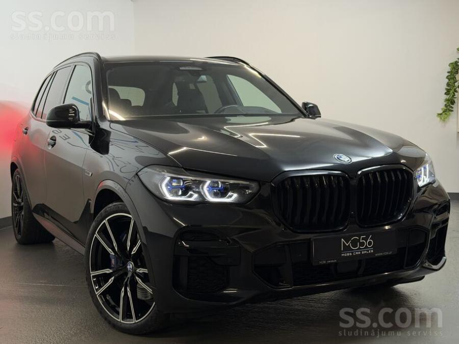 Melns BMW X5 2022 Rīga, ar dzinēja tilpumu 3.00 L un nobraukumu 83 tūkst. km par 58900 €, foto 2 vietnē AUTOMOTO.COM.LV