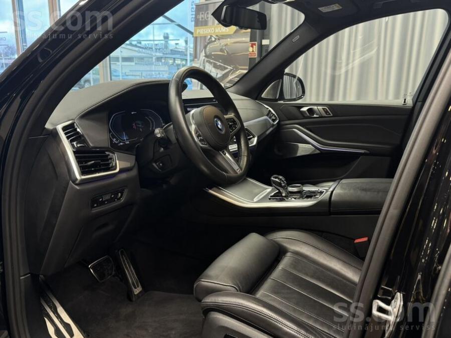 Melns BMW X5 2022 Rīga, ar dzinēja tilpumu 3.00 L un nobraukumu 74 tūkst. km par 64990 €, foto 11 vietnē AUTOMOTO.COM.LV