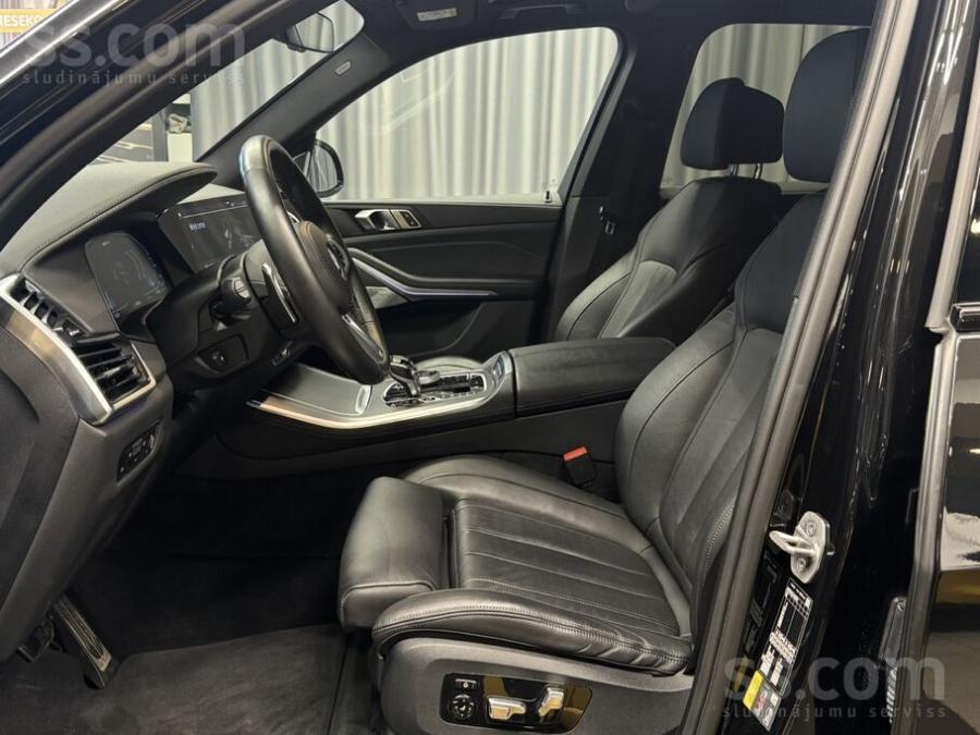 Melns BMW X5 2022 Rīga, ar dzinēja tilpumu 3.00 L un nobraukumu 74 tūkst. km par 64990 €, foto 12 vietnē AUTOMOTO.COM.LV