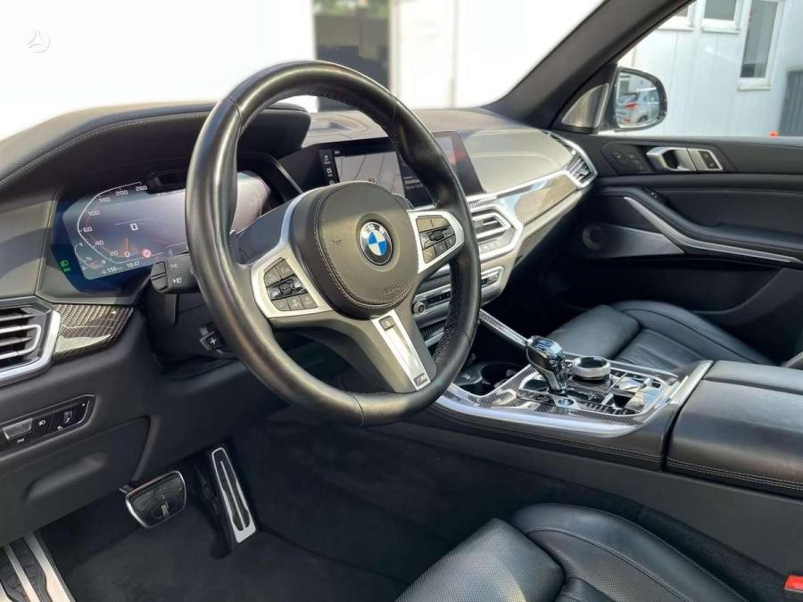 Melns BMW X5 2022 Viļņa, ar dzinēja tilpumu 4.40 L un nobraukumu 93 tūkst. km par 64200 €, foto 9 vietnē AUTOMOTO.COM.LV