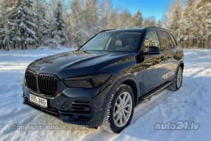 Melns BMW X5 2022 Tallina, ar dzinēja tilpumu 3.00 L un nobraukumu 60 tūkst. km par 51000 €, foto 2 vietnē AUTOMOTO.COM.LV