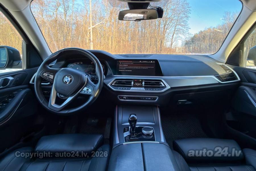Melns BMW X5 2022 Tallina, ar dzinēja tilpumu 3.00 L un nobraukumu 60 tūkst. km par 51000 €, foto 11 vietnē AUTOMOTO.COM.LV