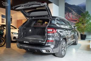Melns BMW X5 2022 Kauņa, ar dzinēja tilpumu 3.00 L un nobraukumu 136 tūkst. km par 52993 €, foto 25 vietnē AUTOMOTO.COM.LV