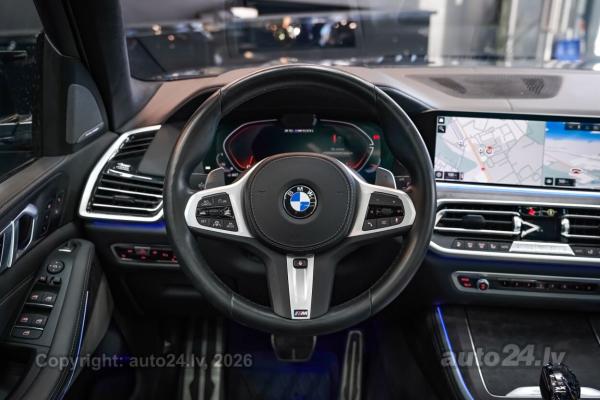 Melns BMW X5 2022 Tallina, ar dzinēja tilpumu 4.40 L un nobraukumu 82 tūkst. km par 59900 €, foto 10 vietnē AUTOMOTO.COM.LV