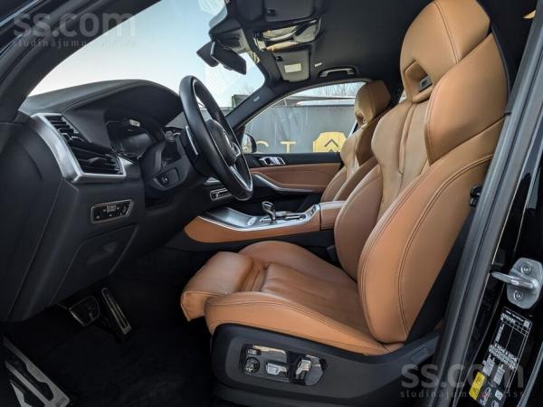 Melns BMW X5 2022 Tukums, ar dzinēja tilpumu 3.00 L un nobraukumu 111 tūkst. km par 54990 €, foto 6 vietnē AUTOMOTO.COM.LV