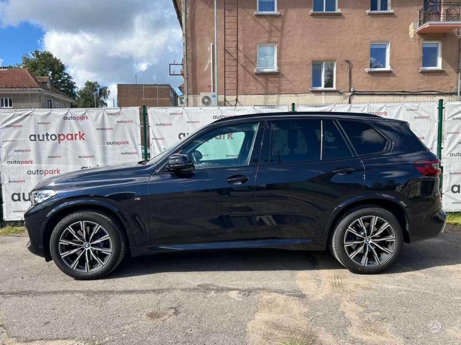 Melns BMW X5 2022 Klaipėda, ar dzinēja tilpumu 2.99 L un nobraukumu 79 tūkst. km par 45900 €, foto 5 vietnē AUTOMOTO.COM.LV
