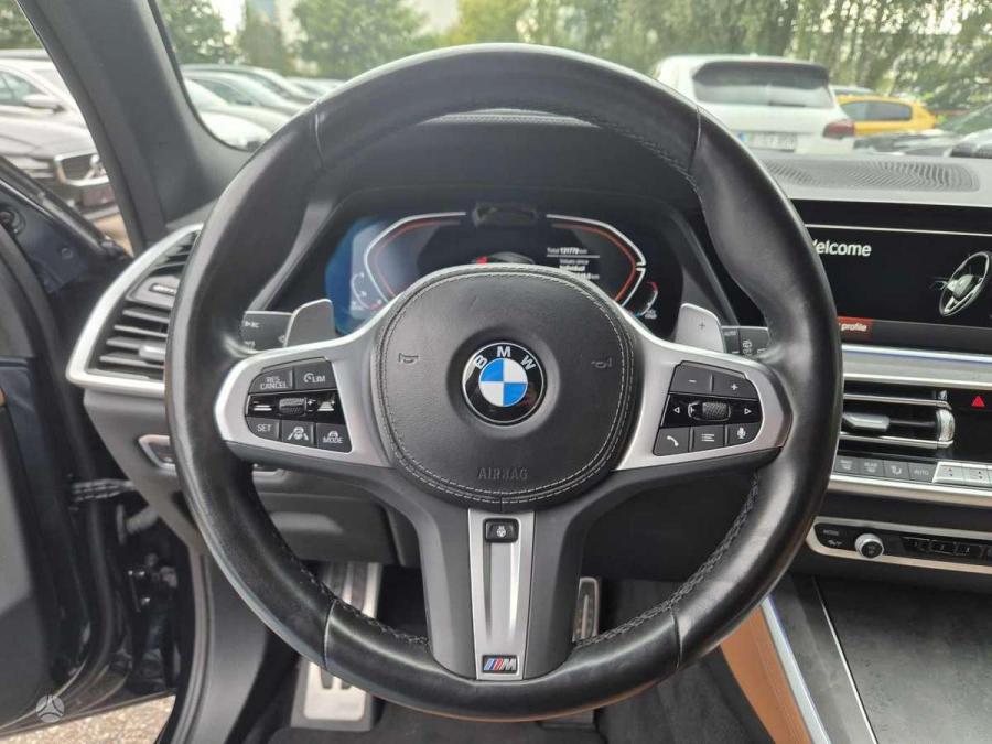 Melns BMW X5 2022 Viļņa, ar dzinēja tilpumu 2.99 L un nobraukumu 132 tūkst. km par 43900 €, foto 11 vietnē AUTOMOTO.COM.LV