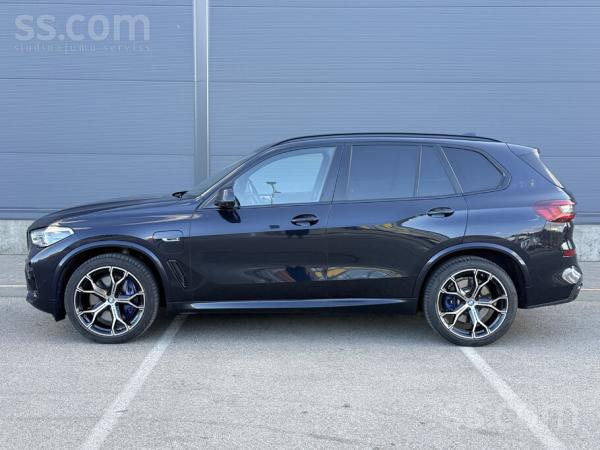 Melns BMW X5 2022 Rīga, ar dzinēja tilpumu 3.00 L un nobraukumu 161 tūkst. km par 46500 €, foto 4 vietnē AUTOMOTO.COM.LV