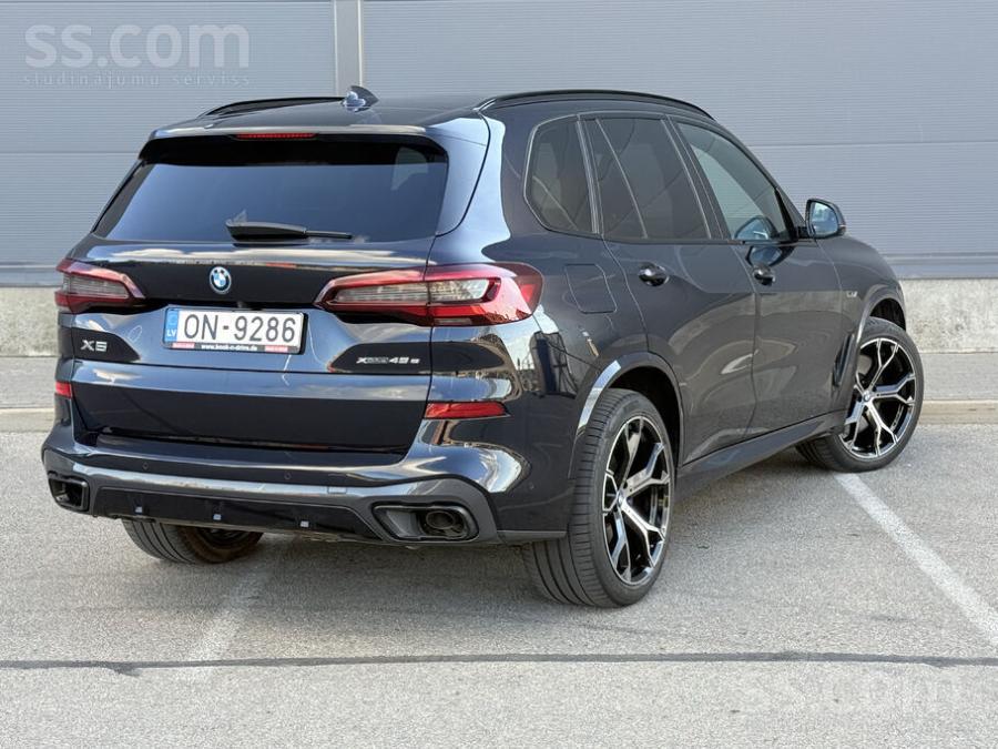 Melns BMW X5 2022 Rīga, ar dzinēja tilpumu 3.00 L un nobraukumu 161 tūkst. km par 46500 €, foto 8 vietnē AUTOMOTO.COM.LV