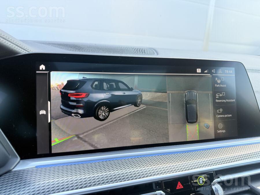 Melns BMW X5 2022 Rīga, ar dzinēja tilpumu 3.00 L un nobraukumu 161 tūkst. km par 46500 €, foto 24 vietnē AUTOMOTO.COM.LV