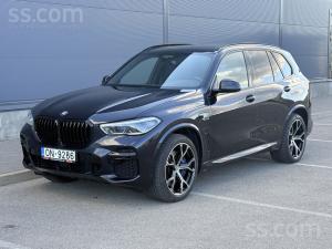 Melns BMW X5 2022 Rīga, ar dzinēja tilpumu 3.00 L un nobraukumu 161 tūkst. km par 46500 €, foto 32 vietnē AUTOMOTO.COM.LV