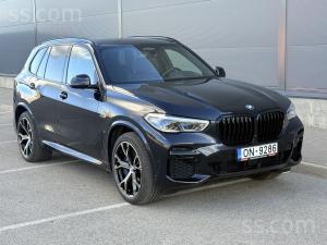 Melns BMW X5 2022 Rīga, ar dzinēja tilpumu 3.00 L un nobraukumu 161 tūkst. km par 46500 €, foto 33 vietnē AUTOMOTO.COM.LV