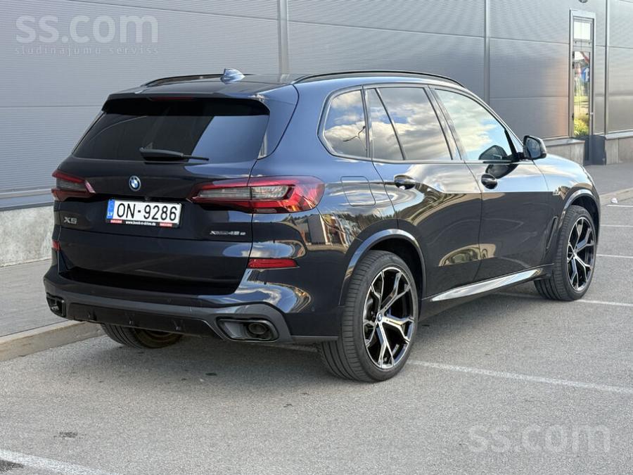 Melns BMW X5 2022 Rīga, ar dzinēja tilpumu 3.00 L un nobraukumu 161 tūkst. km par 46500 €, foto 34 vietnē AUTOMOTO.COM.LV