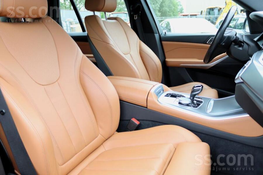 Melns BMW X5 2022 Rīga, ar dzinēja tilpumu 3.00 L un nobraukumu 112 tūkst. km par 45700 €, foto 29 vietnē AUTOMOTO.COM.LV