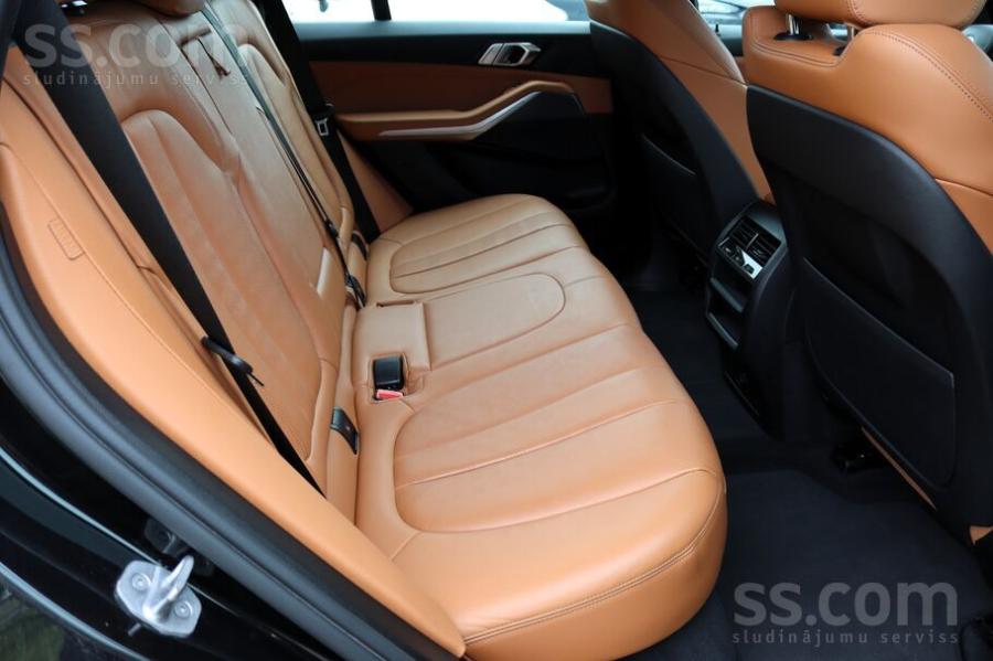 Melns BMW X5 2022 Rīga, ar dzinēja tilpumu 3.00 L un nobraukumu 112 tūkst. km par 45700 €, foto 30 vietnē AUTOMOTO.COM.LV