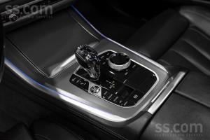 Melns BMW X5 2022 Rīga, ar dzinēja tilpumu 3.00 L un nobraukumu 59 tūkst. km par 47500 €, foto 23 vietnē AUTOMOTO.COM.LV