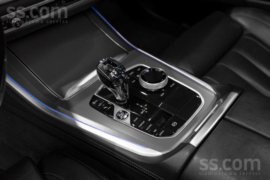 Melns BMW X5 2022 Rīga, ar dzinēja tilpumu 3.00 L un nobraukumu 59 tūkst. km par 47500 €, foto 23 vietnē AUTOMOTO.COM.LV