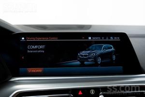 Black BMW X5 2022 in Riga, with an engine capacity of 3.00 L and mileage of 23 thousand km for 46500 €, photo 26 on AUTOMOTO.COM.LV
