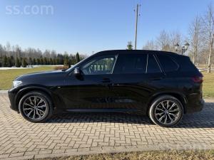 Черный БМВ Х5 2022 в Рига, объемом двигателя 3.00 л и пробегом 105 тыс. км за 52900 €, фото 5 на AUTOMOTO.COM.LV