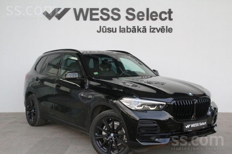 Melns BMW X5 2022 Rīga, ar dzinēja tilpumu 3.00 L un nobraukumu 103 tūkst. km par 51500 €, foto 3 vietnē AUTOMOTO.COM.LV