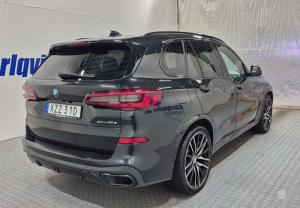 Melns BMW X5 2022 Viļņa, ar dzinēja tilpumu 3.00 L un nobraukumu 71 tūkst. km par 67000 €, foto 5 vietnē AUTOMOTO.COM.LV