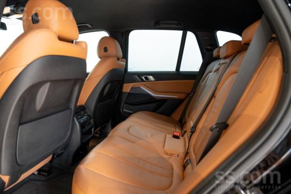 Черный БМВ Х5 2022 в Рига, объемом двигателя 3.00 л и пробегом 89 тыс. км за 43900 €, фото 6 на AUTOMOTO.COM.LV