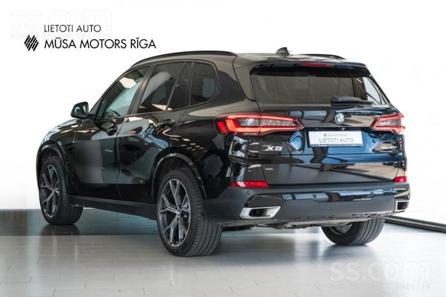 Melns BMW X5 2022 Rīga, ar dzinēja tilpumu 3.00 L un nobraukumu 89 tūkst. km par 43900 €, foto 8 vietnē AUTOMOTO.COM.LV