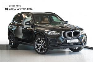 Melns BMW X5 2022 Rīga, ar dzinēja tilpumu 3.00 L un nobraukumu 89 tūkst. km par 43900 €, foto 9 vietnē AUTOMOTO.COM.LV