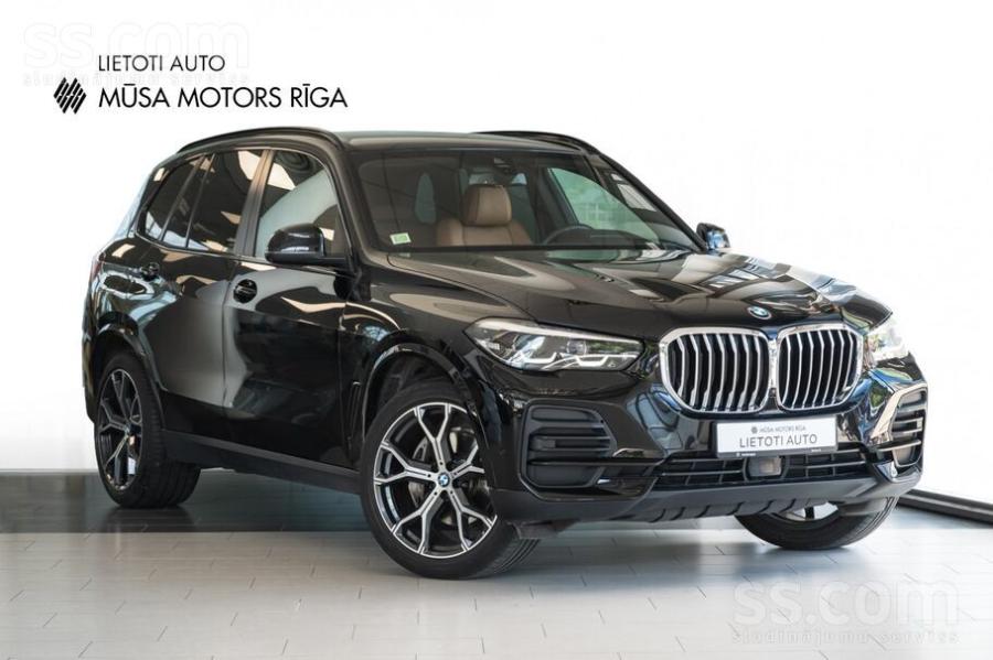 Melns BMW X5 2022 Rīga, ar dzinēja tilpumu 3.00 L un nobraukumu 89 tūkst. km par 43900 €, foto 9 vietnē AUTOMOTO.COM.LV