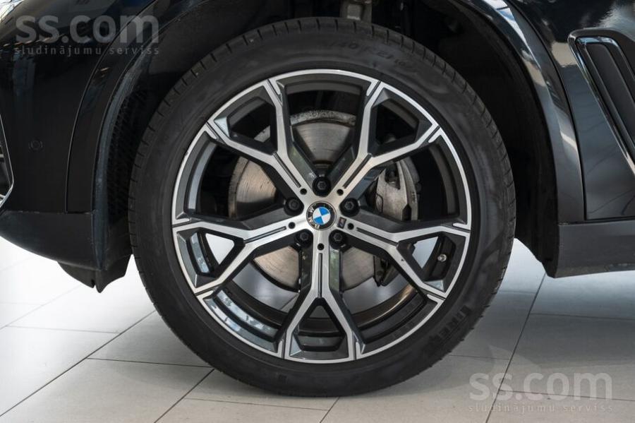 Melns BMW X5 2022 Rīga, ar dzinēja tilpumu 3.00 L un nobraukumu 89 tūkst. km par 43900 €, foto 10 vietnē AUTOMOTO.COM.LV