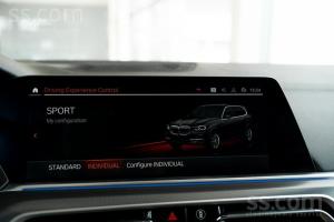 Melns BMW X5 2022 Rīga, ar dzinēja tilpumu 3.00 L un nobraukumu 89 tūkst. km par 43900 €, foto 18 vietnē AUTOMOTO.COM.LV