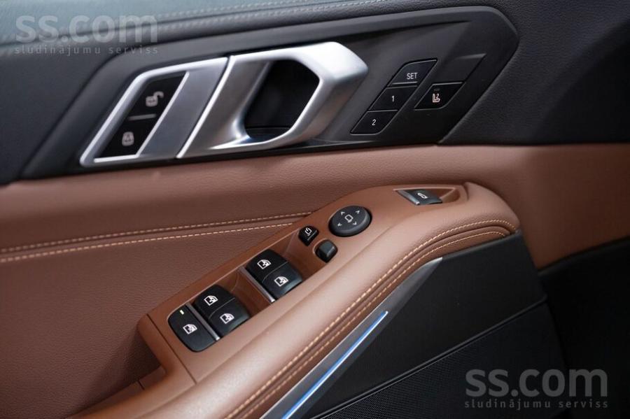 Melns BMW X5 2022 Rīga, ar dzinēja tilpumu 3.00 L un nobraukumu 106 tūkst. km par 55500 €, foto 24 vietnē AUTOMOTO.COM.LV