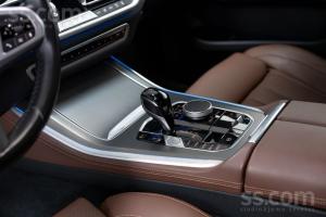Melns BMW X5 2022 Rīga, ar dzinēja tilpumu 3.00 L un nobraukumu 106 tūkst. km par 55500 €, foto 27 vietnē AUTOMOTO.COM.LV