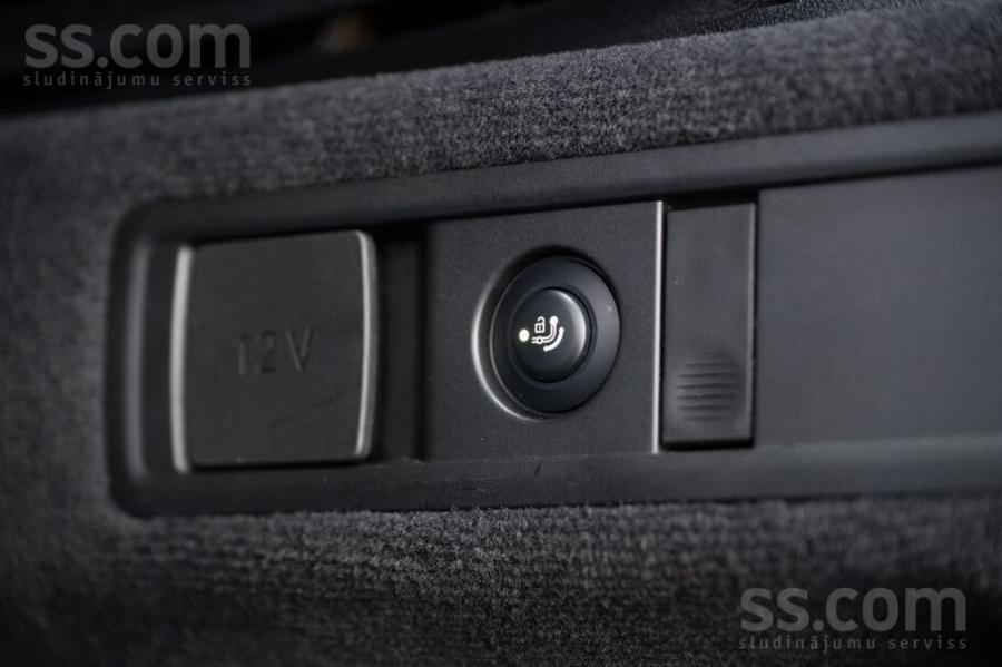 Melns BMW X5 2022 Rīga, ar dzinēja tilpumu 3.00 L un nobraukumu 106 tūkst. km par 55500 €, foto 32 vietnē AUTOMOTO.COM.LV