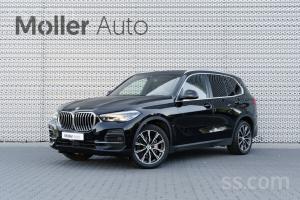 Melns BMW X5 2022 Rīga, ar dzinēja tilpumu 3.00 L un nobraukumu 120 tūkst. km par 39350 €, foto 1 vietnē AUTOMOTO.COM.LV