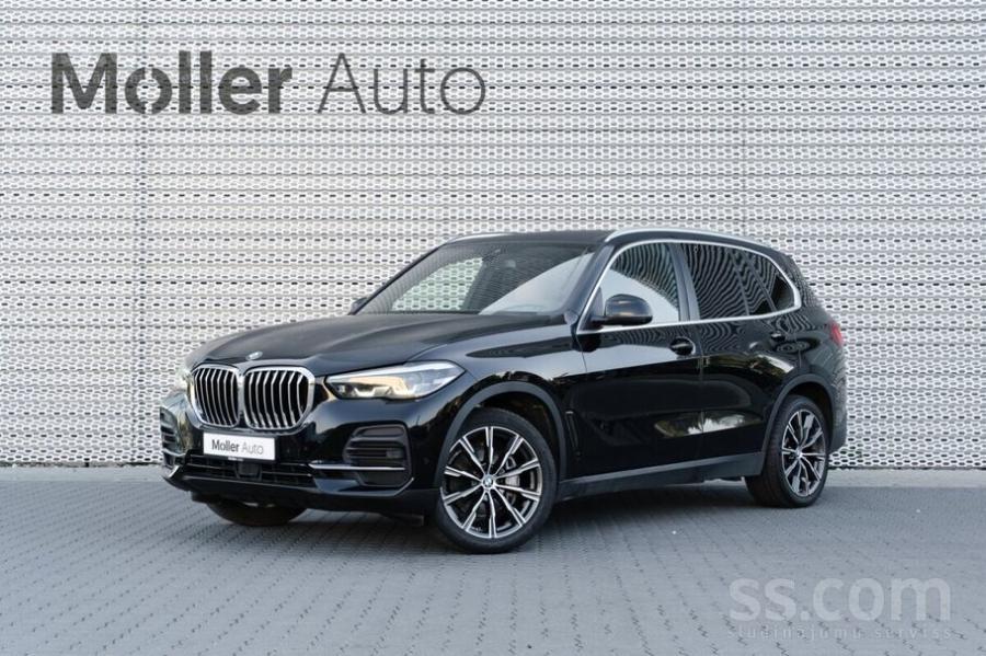 Melns BMW X5 2022 Rīga, ar dzinēja tilpumu 3.00 L un nobraukumu 120 tūkst. km par 39350 €, foto 1 vietnē AUTOMOTO.COM.LV