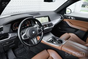 Melns BMW X5 2022 Rīga, ar dzinēja tilpumu 3.00 L un nobraukumu 120 tūkst. km par 39350 €, foto 12 vietnē AUTOMOTO.COM.LV