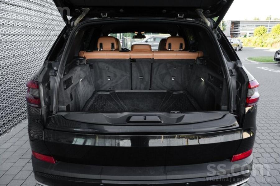 Melns BMW X5 2022 Rīga, ar dzinēja tilpumu 3.00 L un nobraukumu 120 tūkst. km par 39350 €, foto 28 vietnē AUTOMOTO.COM.LV