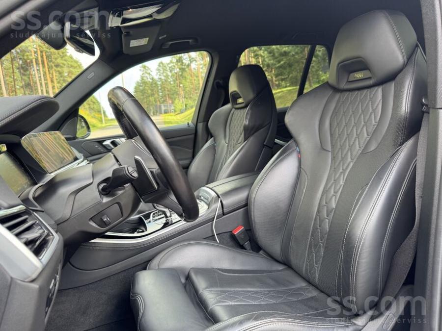 Melns BMW X5 2022 Rīga, ar dzinēja tilpumu 3.00 L un nobraukumu 92 tūkst. km par 54300 €, foto 7 vietnē AUTOMOTO.COM.LV