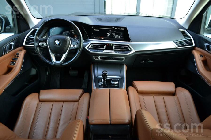 Black BMW X5 2022 in Riga, with an engine capacity of 3.00 L and mileage of 71 thousand km for 45000 €, photo 12 on AUTOMOTO.COM.LV