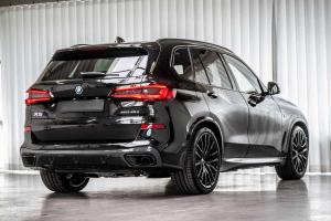 Melns BMW X5 2022 Tukums, ar dzinēja tilpumu 3.00 L un nobraukumu 103 tūkst. km par 61990 €, foto 4 vietnē AUTOMOTO.COM.LV