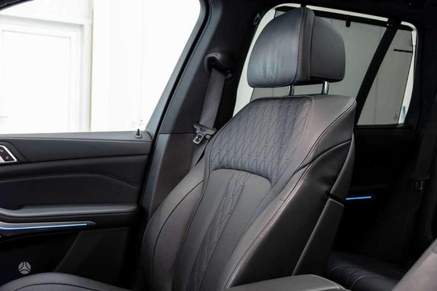 Melns BMW X5 2022 Tukums, ar dzinēja tilpumu 3.00 L un nobraukumu 103 tūkst. km par 61990 €, foto 6 vietnē AUTOMOTO.COM.LV