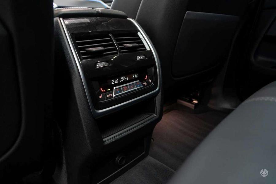 Melns BMW X5 2022 Tukums, ar dzinēja tilpumu 3.00 L un nobraukumu 103 tūkst. km par 61990 €, foto 8 vietnē AUTOMOTO.COM.LV