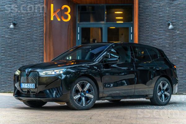 Melns BMW X5 2022 Rīga, ar dzinēja tilpumu 3.00 L un nobraukumu 71 tūkst. km par 42500 €, foto 4 vietnē AUTOMOTO.COM.LV