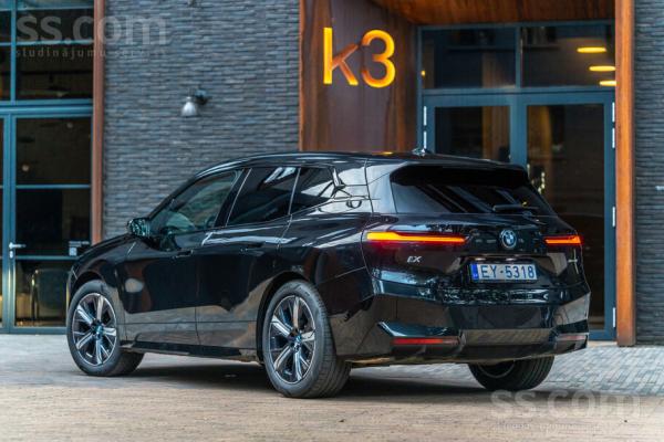 Melns BMW X5 2022 Rīga, ar dzinēja tilpumu 3.00 L un nobraukumu 71 tūkst. km par 42500 €, foto 5 vietnē AUTOMOTO.COM.LV