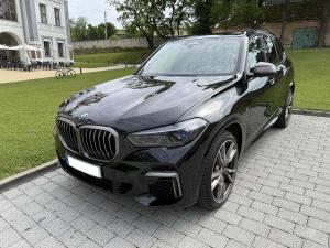 Черный БМВ Х5 2022 в Вильнюс, объемом двигателя 4.40 л и пробегом 77 тыс. км за 55000 €, фото  на AUTOMOTO.COM.LV
