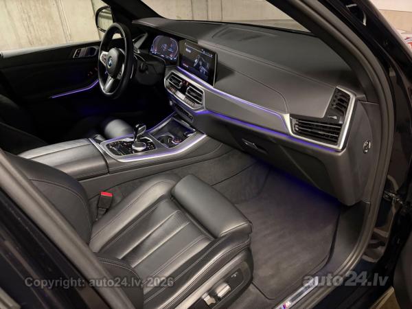 Черный БМВ Х5 2022 в Таллин, объемом двигателя 3.00 л и пробегом 157 тыс. км за 47890 €, фото 10 на AUTOMOTO.COM.LV